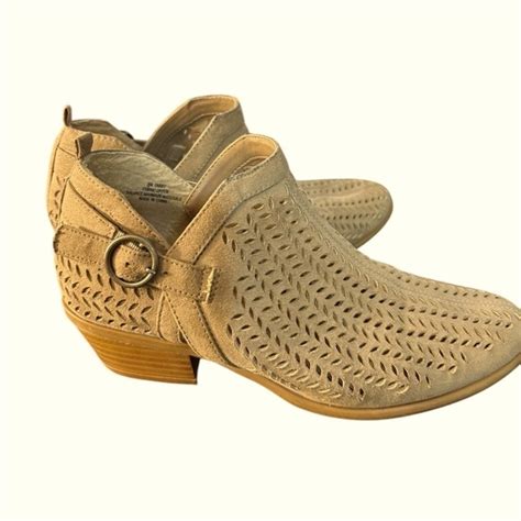 Hokus Pokus Shoes Hokus Pokus Tabby Womens Perforated Light Brown