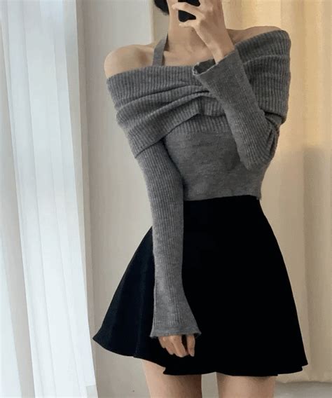 여리연말룩🖤 셔링 리본 초커 홀터 넥 트임 오프 오픈 숄더 투웨이 허리잘록 와이드 소매 크롭 스판 가을 겨울 니트 4color 에이블리