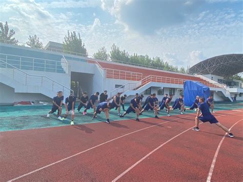 护航二十大警校联动我院邀请长安专职消防队来校指导保安体能训练 浙江财经大学东方学院安保部 人武部