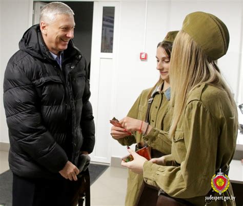 Праздничная атмосфера в День защитников Отечества и Вооруженных Сил Республики Беларусь