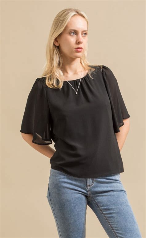 Plain Chiffon Flutter Top Pagani