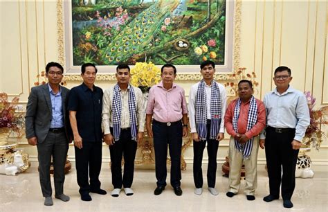 សម្តេចតេជោ ហ៊ុន សែន ៖ ល្ងាចនេះខ្ញុំបានជួបជាមួយ លោក ថេង សាវឿន សារព័ត៌មាន នគរវត្ត