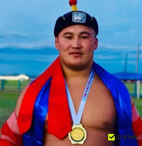 Булган аймгийн баяр наадамд Б Очирхүү хурцаллаа