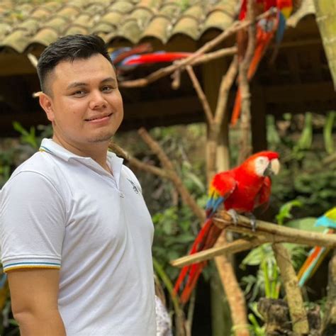 Octavio Rodríguez Octavio95rr • Threads Say More