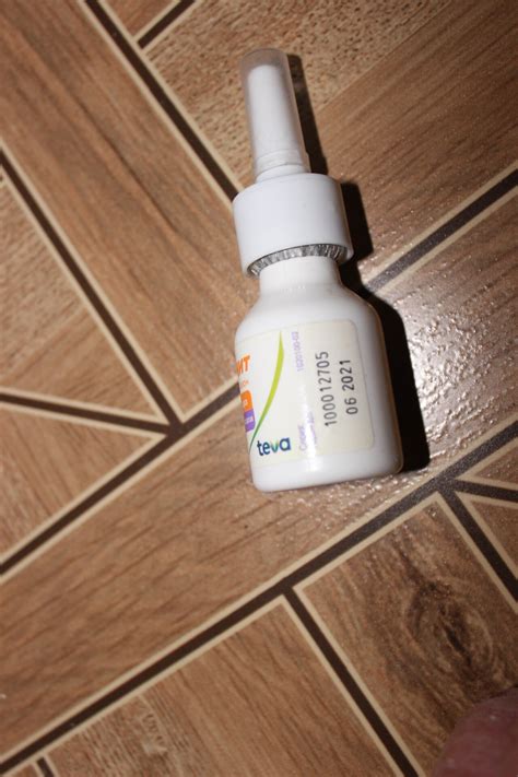 Стоит ли покупать Дезринит спрей наз. дозир. 50 мкг/доза фл. 18 г 140 ...