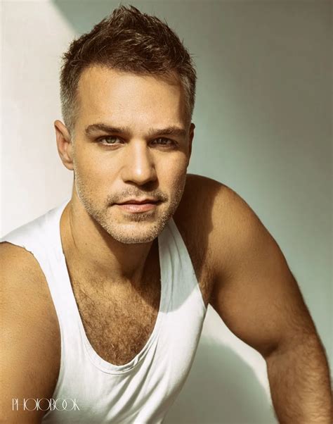 Radar Taso Mikroulis — Photobook Magazine