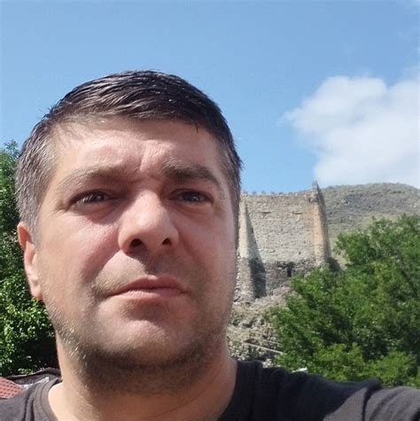 უ ჩ ა დანდლიშვილი