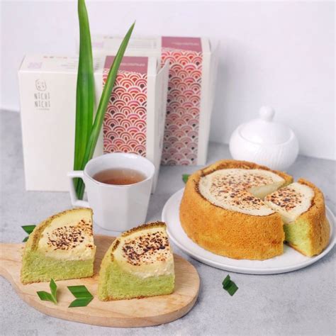 Jual Brulee Cake Pandan Chesee Bolu Keju Best Seller Cheesecake