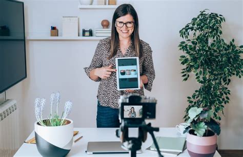 14 Click Worthy Youtube Thumbnail Examples How To Create Your Own