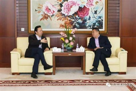 中国建筑材料联合会副会长张东壮一行到访金隅集团 行业