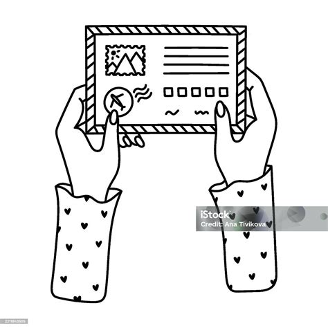 사랑스러운 흑인과 백인 여성이 양손으로 엽서나 우표 주소 색인이 담긴 항공 우편 봉투를 들고 있습니다 우편물 배달의 표시로 손으로 그린 우편 낙서 우체국 상의 View 검은
