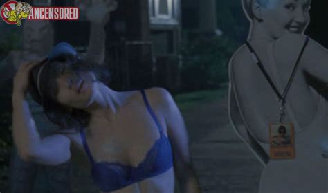 Lucy Liu Nua Em Watching The Detectives