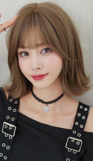 30 Cute Short Hair With Bangs Korean Style Bob Layered Ends With Wispy Bangs