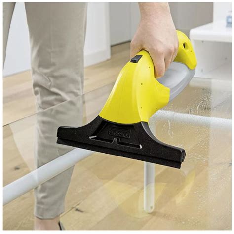 Купить Ручной Стеклоочиститель Karcher WV 1 Plus | Выгодная цена ...