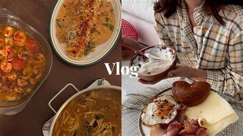 Vlog 내생에 첫 집들이아침밥 차려먹기🍝 오늘의 집 언박싱 친구들이랑 술마시기 Youtube
