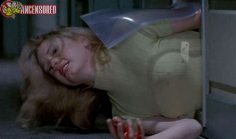 Naked Rose McGowan In Scream