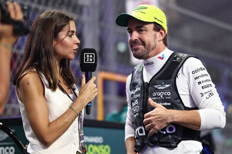 Fernando Alonso Foi Pai E Atrasa Chegada Ao Gp Do Japão A Bola