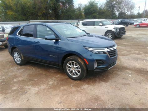 Vin 3gnaxuegxrl183623 Chevrolet Equinox 2024 Awd Lt Blue 15l Turbo