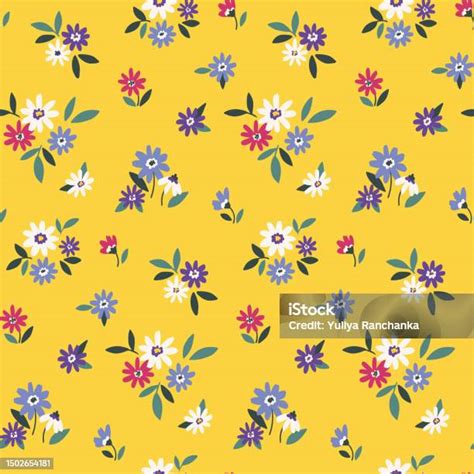 매끄러운 꽃무늬 작고 귀여운 꽃이 있는 자유의 여름 디시 프린트 노란색 배경에 나뭇잎 벡터 그림입니다 0명에 대한 스톡 벡터 아트 및 기타 이미지 Istock