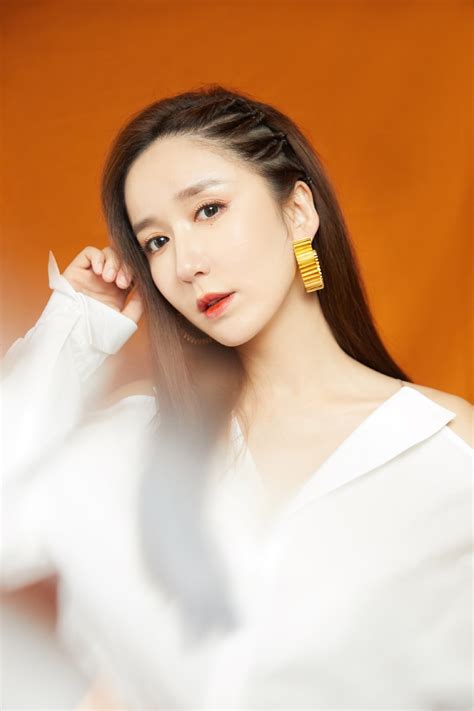 娄艺潇 堆糖，美图壁纸兴趣社区