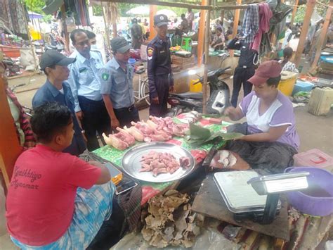 မြောင်းမြမြို့တွင် တနင်္ဂနွေနေ့တိုင်း ပလတ်စတစ်အိတ် မသုံးစွဲရနေ့အဖြစ် သတ်မှတ်၍ အသိပညာပေးခြင်းများ