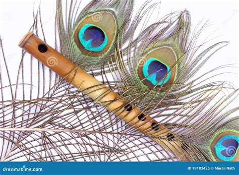 Top 999 Krishna Flute And Peacock Feather Images Amazing Collection Krishna Flute And Peacock