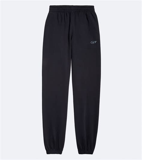 Blackpinks Jennie X Calvin Klein Shop The Capsule Collection
