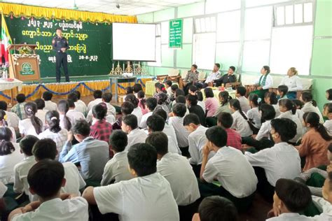 ရေနံချောင်းမြို့ အ ထ က ၃ ကျောင်း၌ လူငယ်ရေးရာ အသိပညာပေး ဟောပြောပွဲကျင်းပ Information And