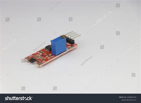 Linear Hall Effect Sensor Module Arduino库存照片2094843229 Shutterstock