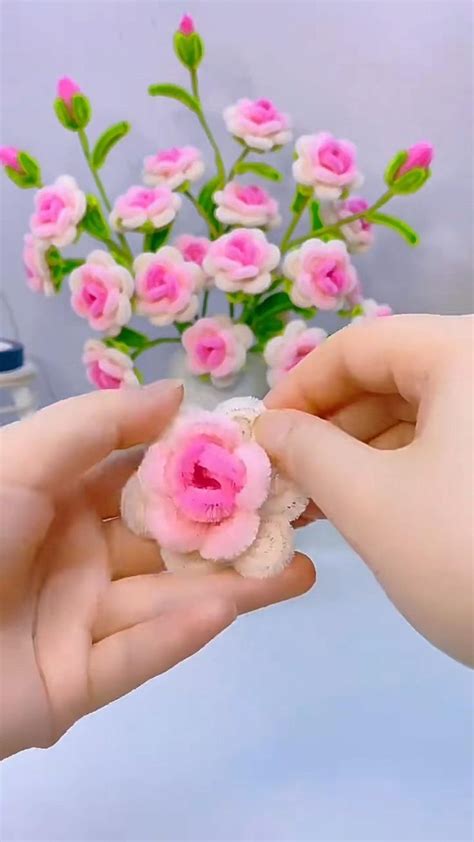 ไอเดีย ลวดกำมะหยี่ 63 รายการ ในปี 2025 ดอกไม้ผ้า Diy ลวดดอกไม้ ดอกไม้ผ้า