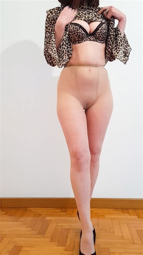 Pantyhose 25 Pics Xhamster