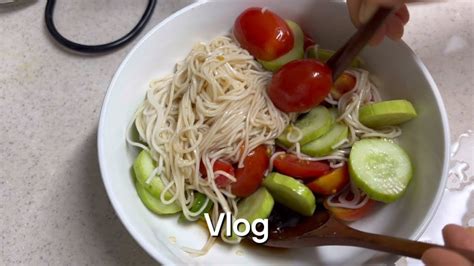 Vlog 간단한데 맛있는 자연식물식 비건식 최근 일상 모음 비빔밥 바질페스토파스타 과일식 국악원 공연 포디움다이브엠 비건 치약 한살림 Youtube