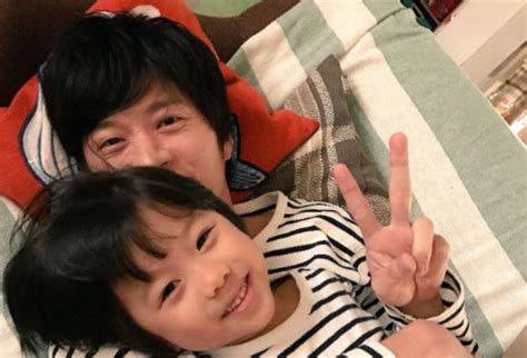 田中圭の嫁 妻 さくらと子供がかわいい 馴れ初めや共演作品 子育てについても調査！