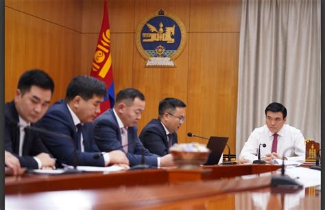 М Бадарчийн барилдах эрхийг хаслаа E Mn