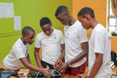 The Robotics 🤖class Didnt Fail To Amaze Us With Their Projects It Is