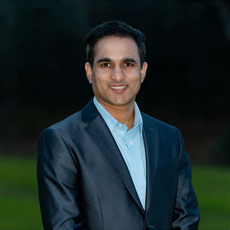 sravan gujjula linkedin