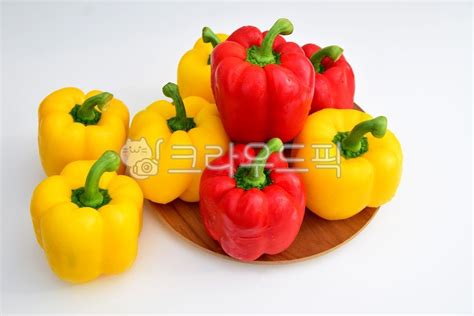 파프리카 노란파프리카 빨간파프리카 음식 오브젝트 사진이미지일러스트캘리그라피 해피스챤작가