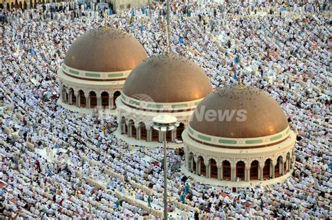 イスラム諸国で断食月ラマダン明けの祭り 写真15枚 国際ニュース：afpbb News