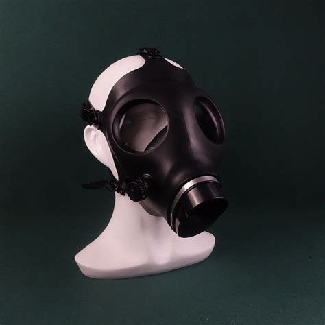 呼吸控制面具防毒面具呼吸瓶情趣cos道具面部sm情趣道具调教乳胶 阿里巴巴