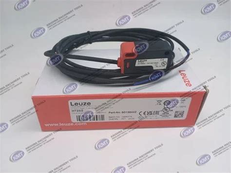 HT23 2 Diffuse Sensor With Background Suppression At 3560 Piece Diffuse Mode Sensor In