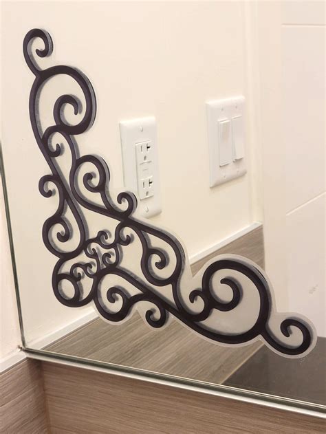 Decorative Corners For Mirrors