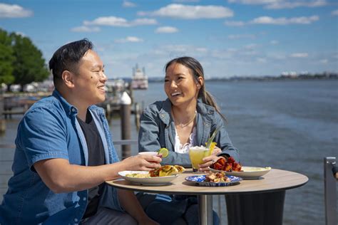 Alexandria Waterfront Restaurants Scenic Dining On The River