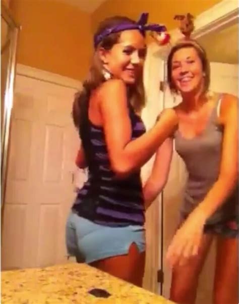 Pantsing Girl