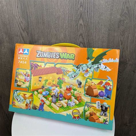 Конструктор Растения против Зомби лего Рослини проти Зомбі детский 1