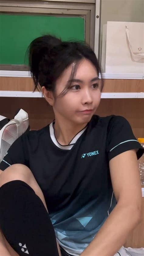 횽디 비타민턴💊🏸 광고 🤍 예쁜 애들이랑 빡 게임하기🏸 👚243ts006f 여성 배드민턴 민턴스타그램 민턴 Badminton 운동 스포츠