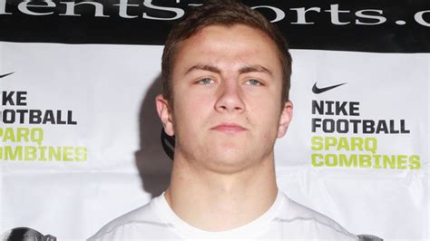 Dillon Bates Commits To Tennessee Over Alabama Florida