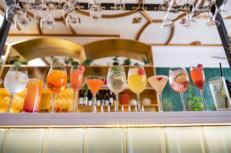 Damson And Wilde Food And Drink