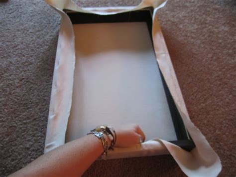 Do It Yourself Without Killing Yourself Easy Steps To Turn An Old Frame Into A Canvas