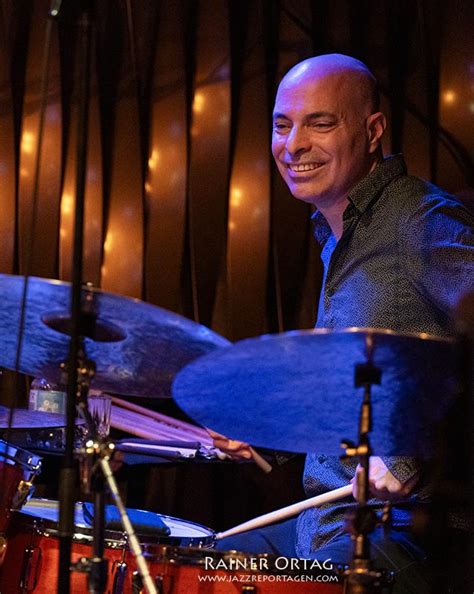 Asaf Sirkis Asaf Sirkis Mit Emma Rawicz Im Jazzclub Bix Stuttgart