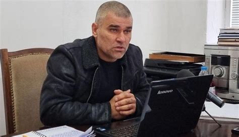 БСП шеф във Видин плаши със смърт секси общинарка снимки